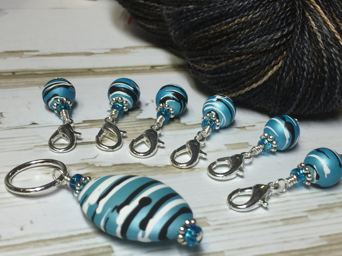 Ice Blue Crochet Stitch Marker Set – Jill's Beaded Knit Bits