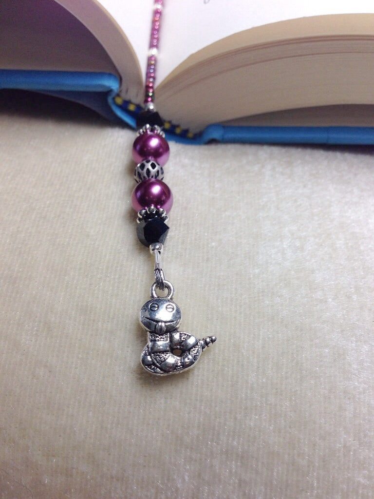 Beaded Bookworm Bookmark, Gift for Book Lovers – Jill's Beaded Knit Bits